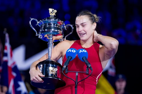 Dominant Sabalenka crushes Zheng to defend Australian Open title | SuperSport