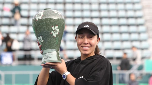 Pegula wins in Seoul for second title of season | SuperSport