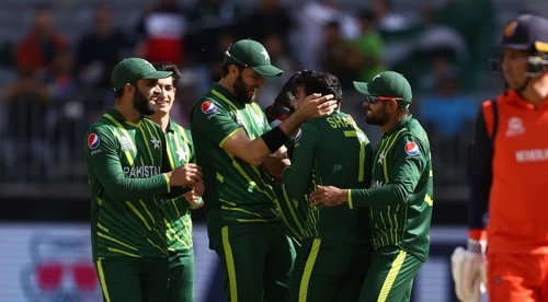 Pakistan hammer Netherlands to keep T20 World Cup hopes alive | SuperSport