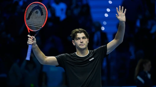 Fritz off to winning start at ATP Finals after Medvedev meltdown ...