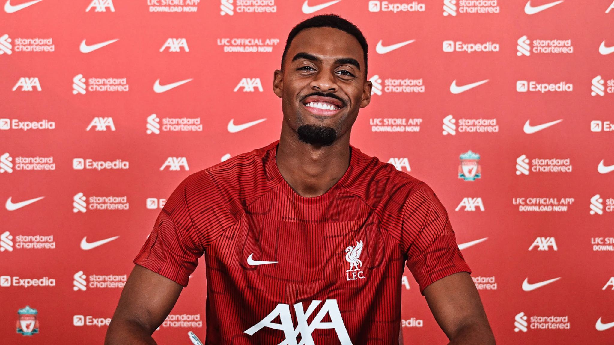 Liverpool sign Dutch midfielder Gravenberch from Bayern | SuperSport