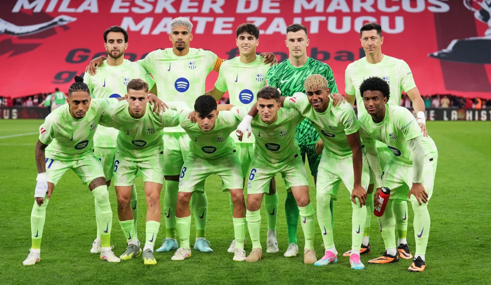 LALIGA WRAP: Lewandowski passes century as champions Barca sign off in ...