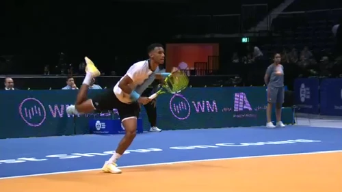 World Tennis League | Men's Singles | Felix Auger- Aliassime v Alexander Zverev | Day 6 ...