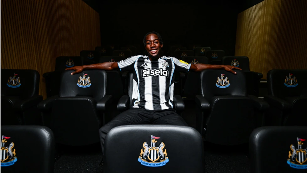 Forest winger Elanga signs for Newcastle | SuperSport