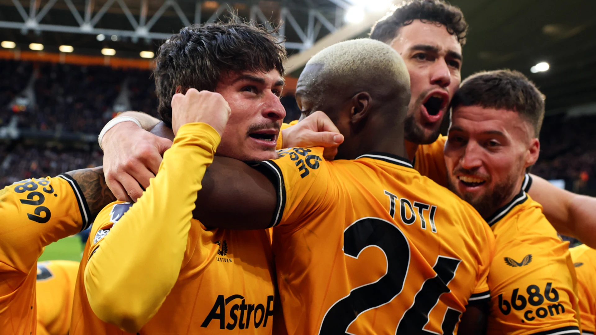 Wolves inflict Christmas misery on Chelsea | SuperSport