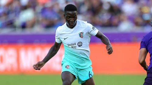 Malawian superstar Temwa Chawinga wins US MVP award | SuperSport