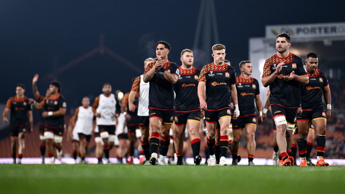 Fearless Chiefs plot raid on Crusaders fortress in Super Rugby final ...