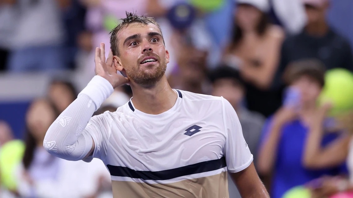 US Open chaos as Bonzi ousts raging Medvedev | SuperSport