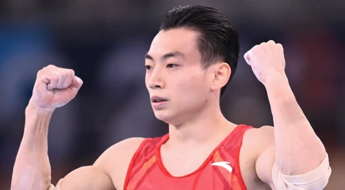 China's Zou wins gold in men's parallel bars | SuperSport