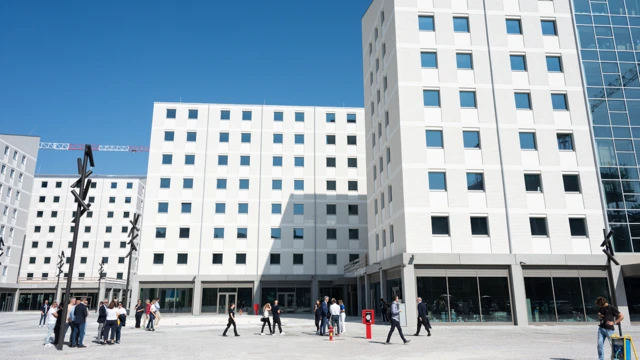 Bagnaia and Pennetta among first Winter Olympic torch carriers ...