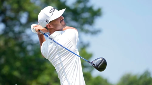 Knowles soars with eagles to share PGA Detroit lead | SuperSport