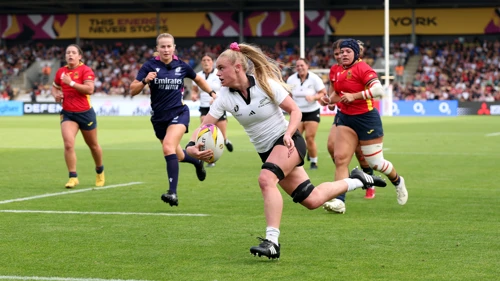 New Zealand start Women's Rugby World Cup defence by downing battling ...