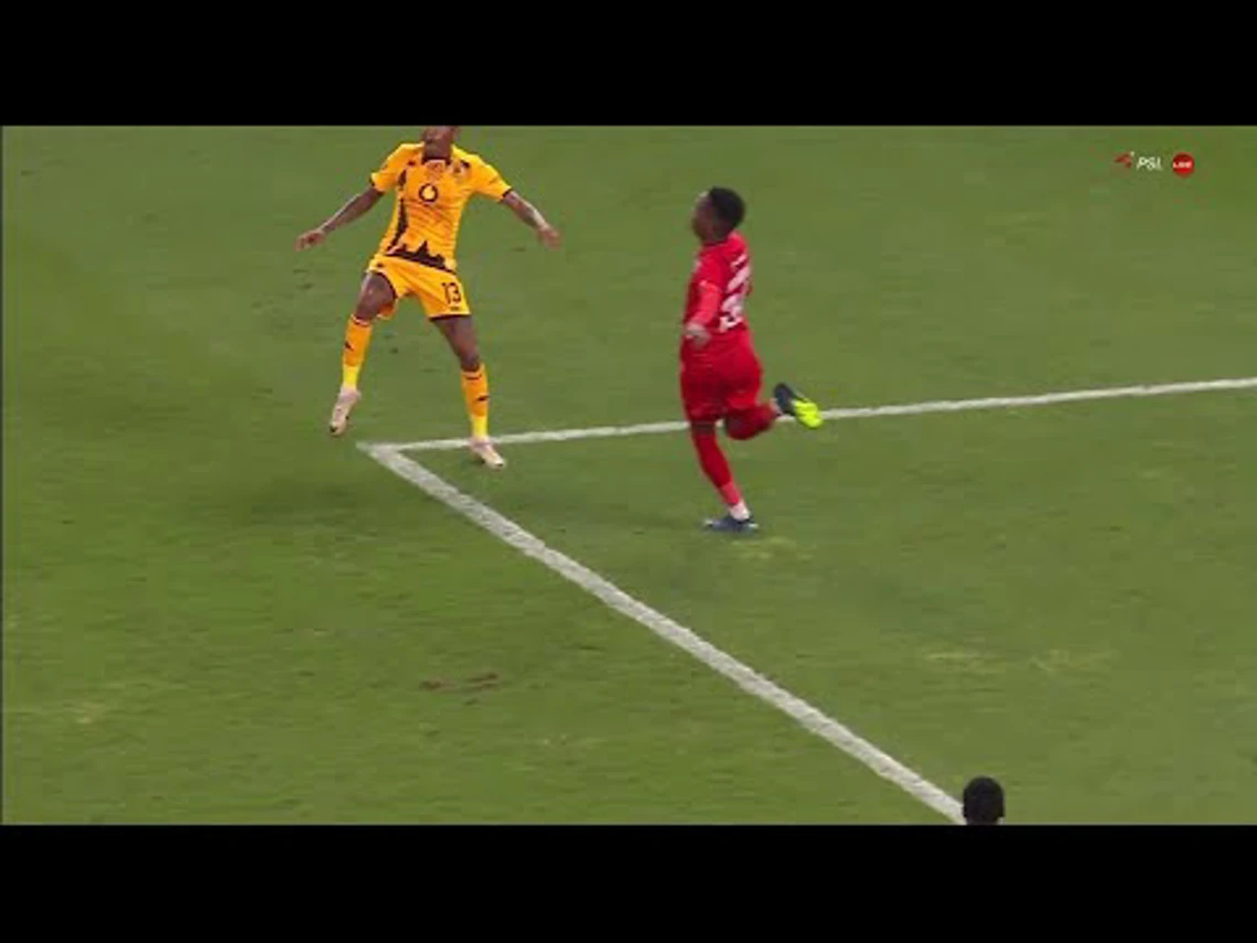 Vusumuzi Mthabela with a Red Card vs. Kaizer Chiefs | SuperSport