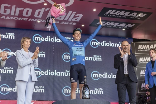 Stage 18 | Highlights | Giro d'Italia | SuperSport