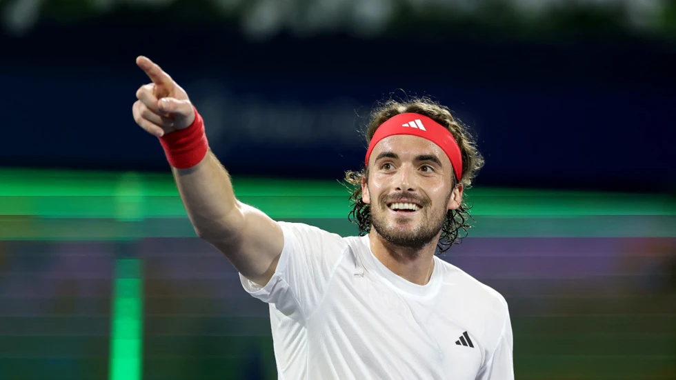 Tsitsipas feeling refreshed after Dubai success with 'mystery' racket ...