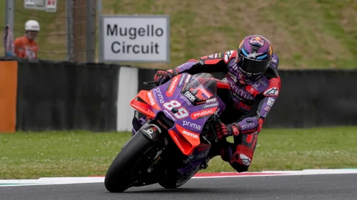 Martin breaks lap record to take pole at Italian GP | SuperSport