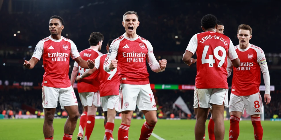 Can Aston Villa beat Arsenal and Man City to Premier League title ...