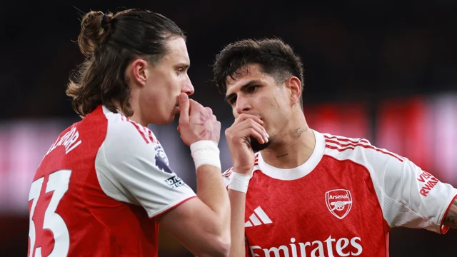 Frank's future in fresh doubt after Spurs stumble, Liverpool lose ...