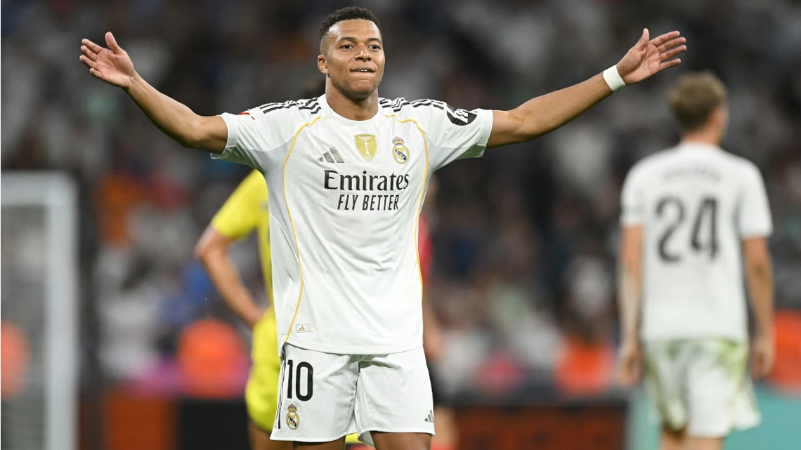 Mbappe undergoing treatment for 'small niggle' at France camp ...