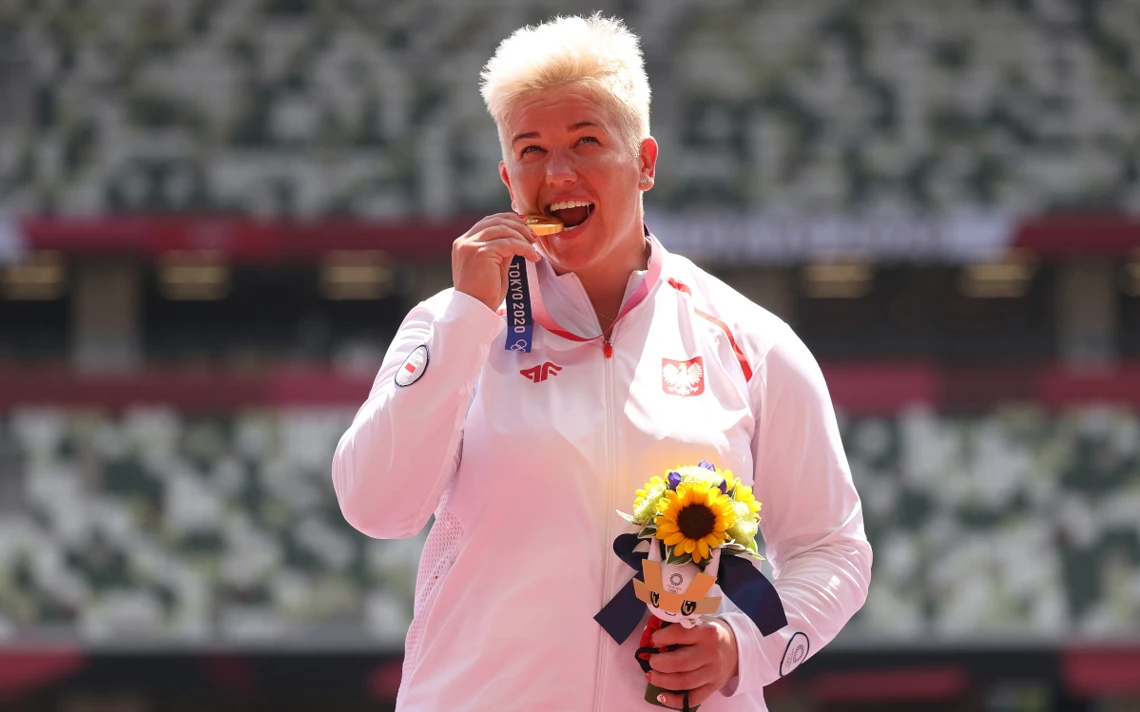 European silver gives Wlodarczyk hope of fourth Olympic hammer medal ...