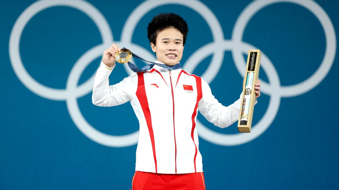 China's Hou wins back-to-back titles in women's 49kg | SuperSport