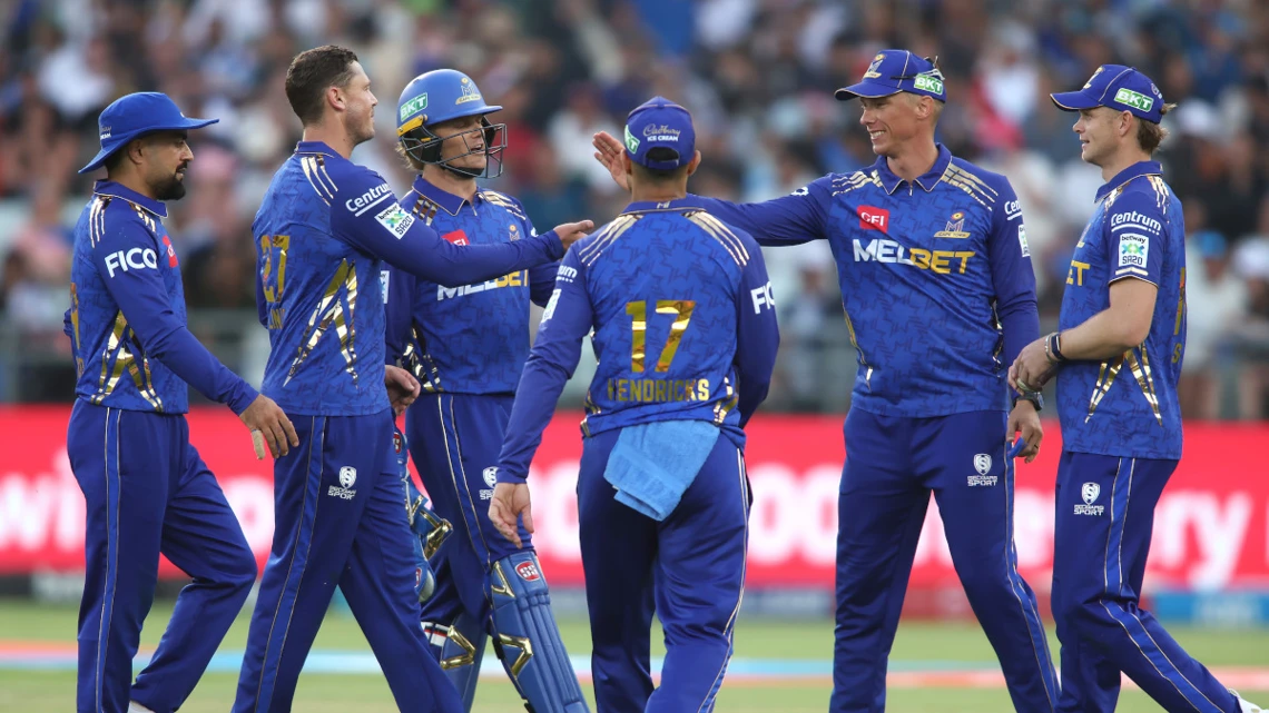 MI Cape Town win toss and bowl | SuperSport