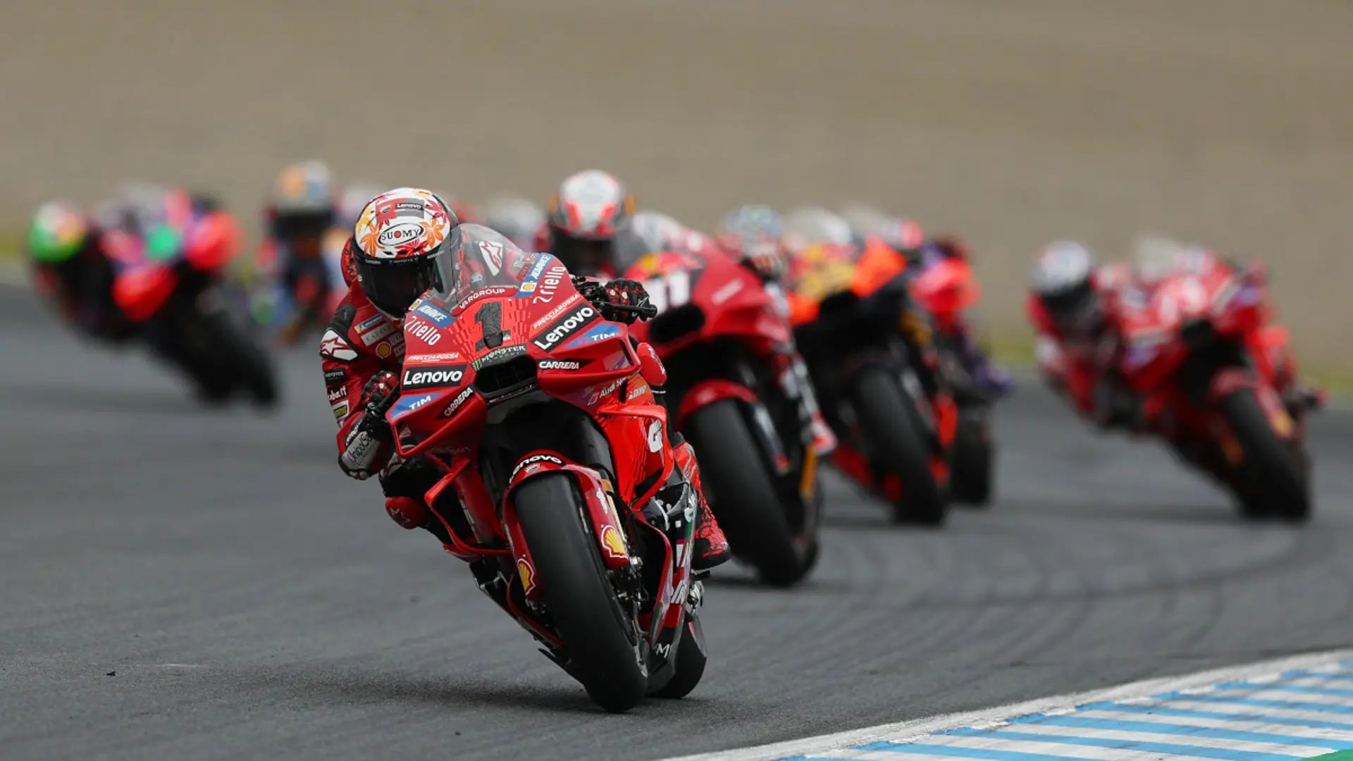 MotoGP bikes to use same engines in 2025 and 2026 before switch to ... MotoGP bikes to use same engines in 2025 and 2026 before switch to ...