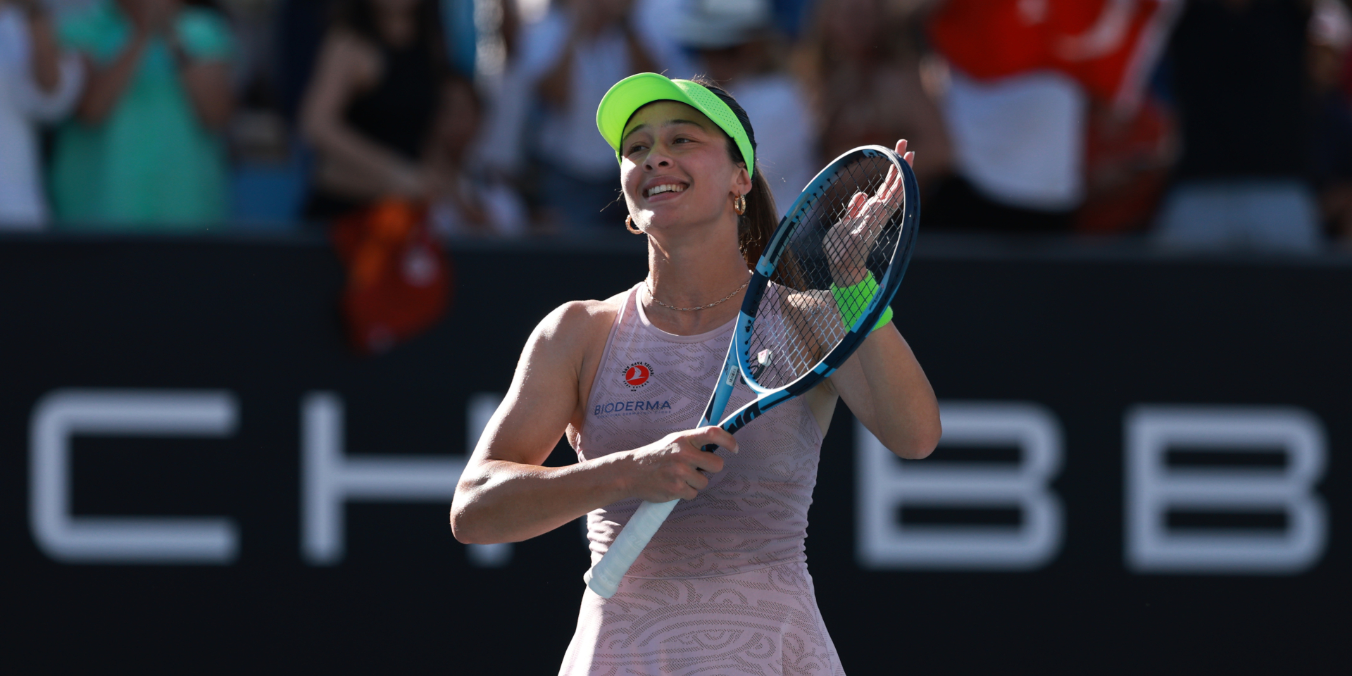 Sonmez becomes fan favourite in Melbourne after coming to aid of ball ...