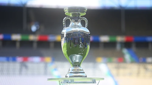 Euro final pits resilient England against fancied Spain in expectant ...