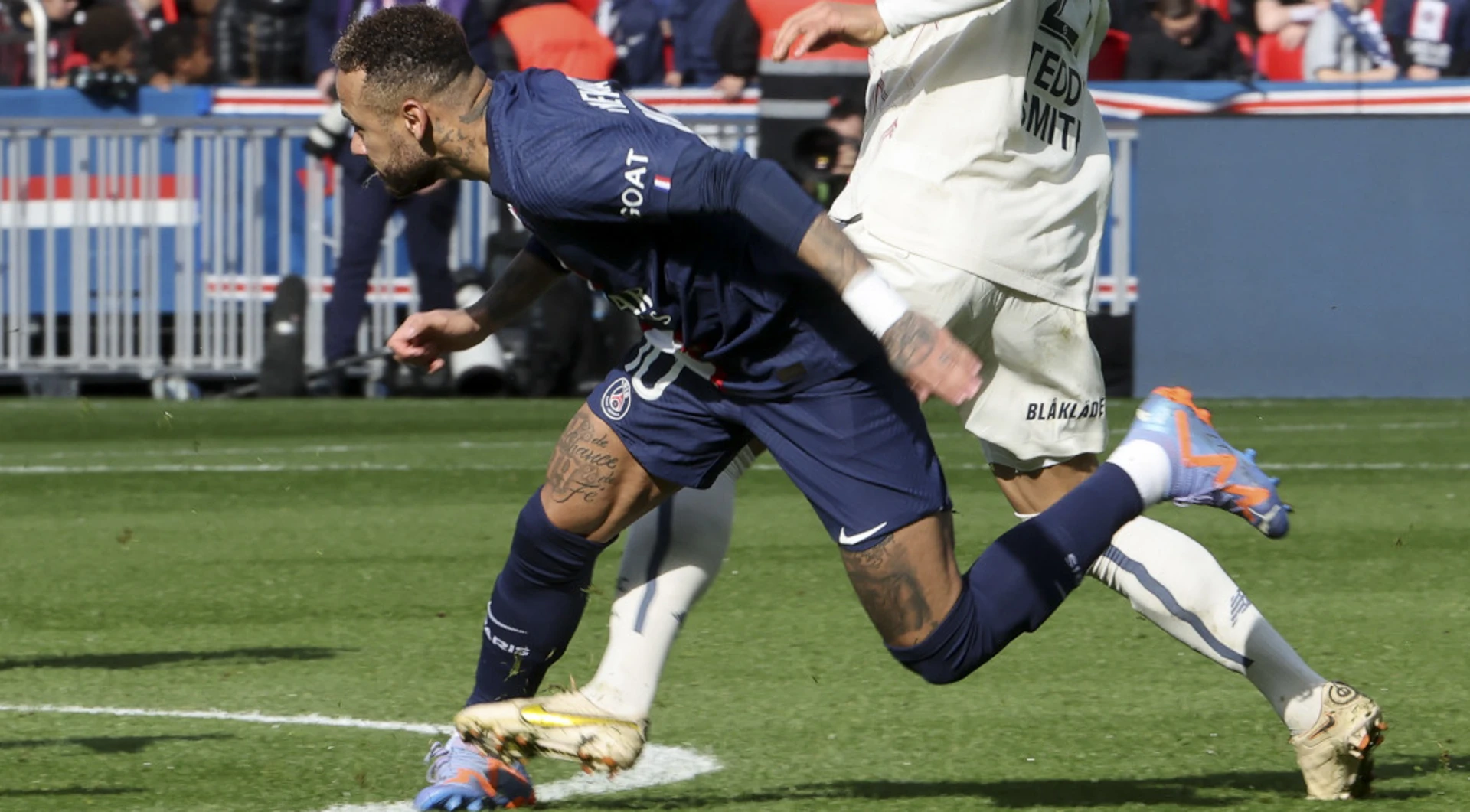 Neymar has 'ligament damage' in injured ankle | SuperSport