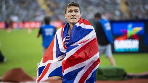 Wightman second in Melbourne mile on injury comeback | SuperSport