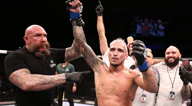 Moicano stops BSD in Paris Fight Night | ufc | SuperSport | SuperSport