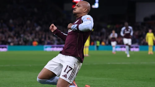 Malen powers Villa as crowd trouble mars Europa win | SuperSport