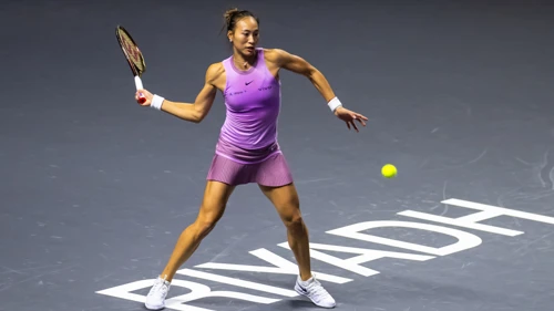 Sabalenka advances to WTA Finals last four as Zheng ousts Rybakina ...