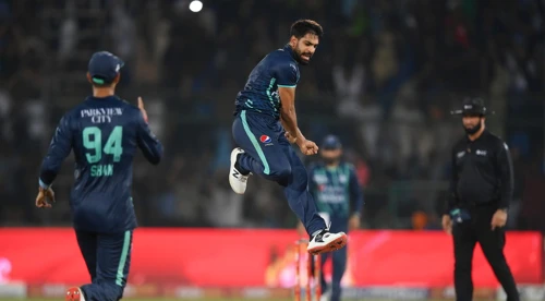 Rizwan, Rauf help Pakistan edge out England in fourth T20I | SuperSport