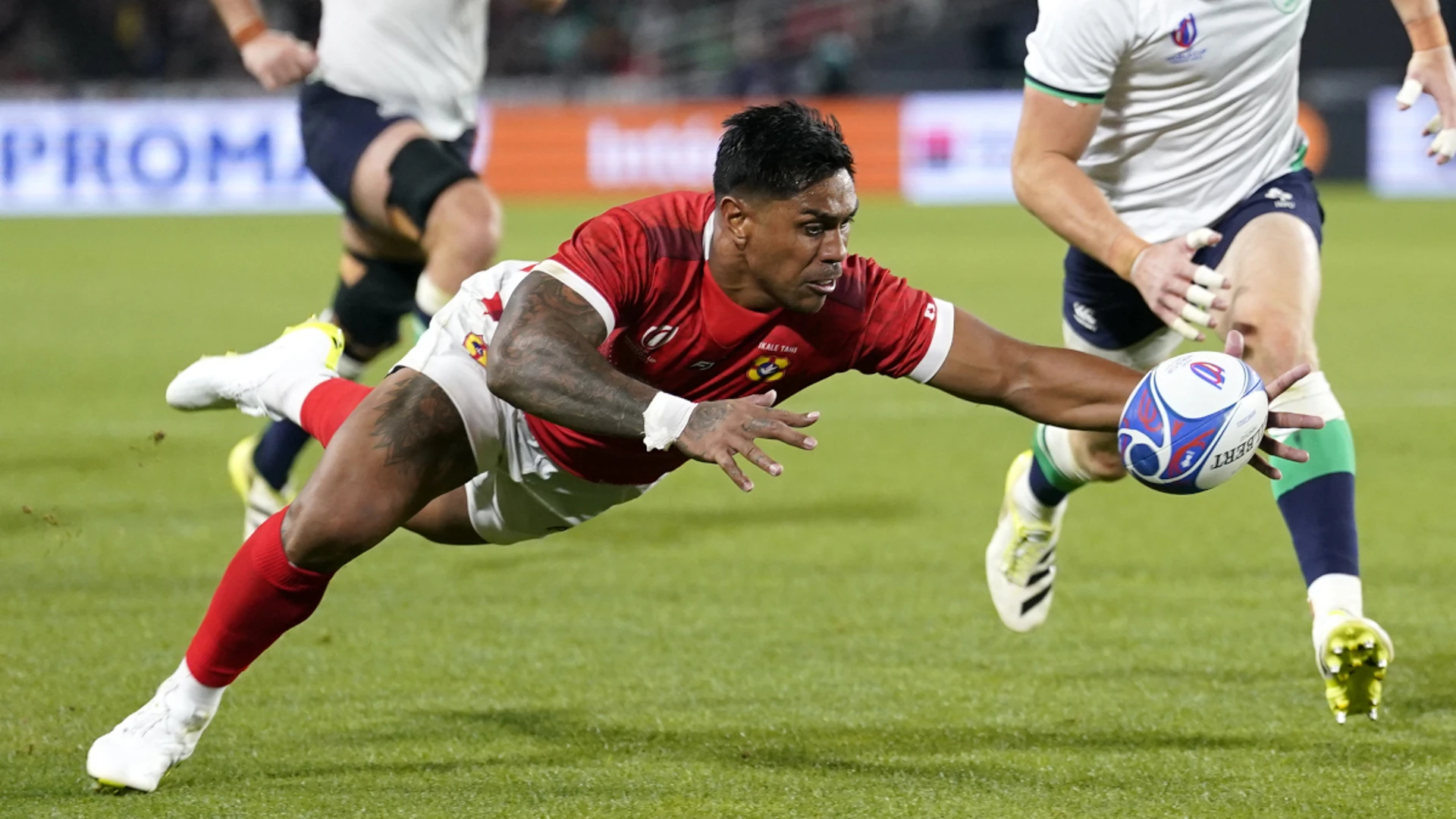 Time for the real Tonga to show up, says star centre Fekitoa | SuperSport