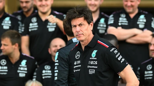 Mercedes boss slams team over 'inexcusable' Hamilton flop | SuperSport