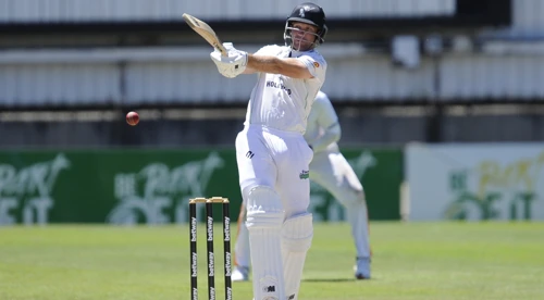 Day 1 wrap: Swanepoel put Knights in control, Warriors on top, Erwee ...