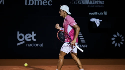 Baez defeats Carabelli, to defend Rio crown against Muller | SuperSport