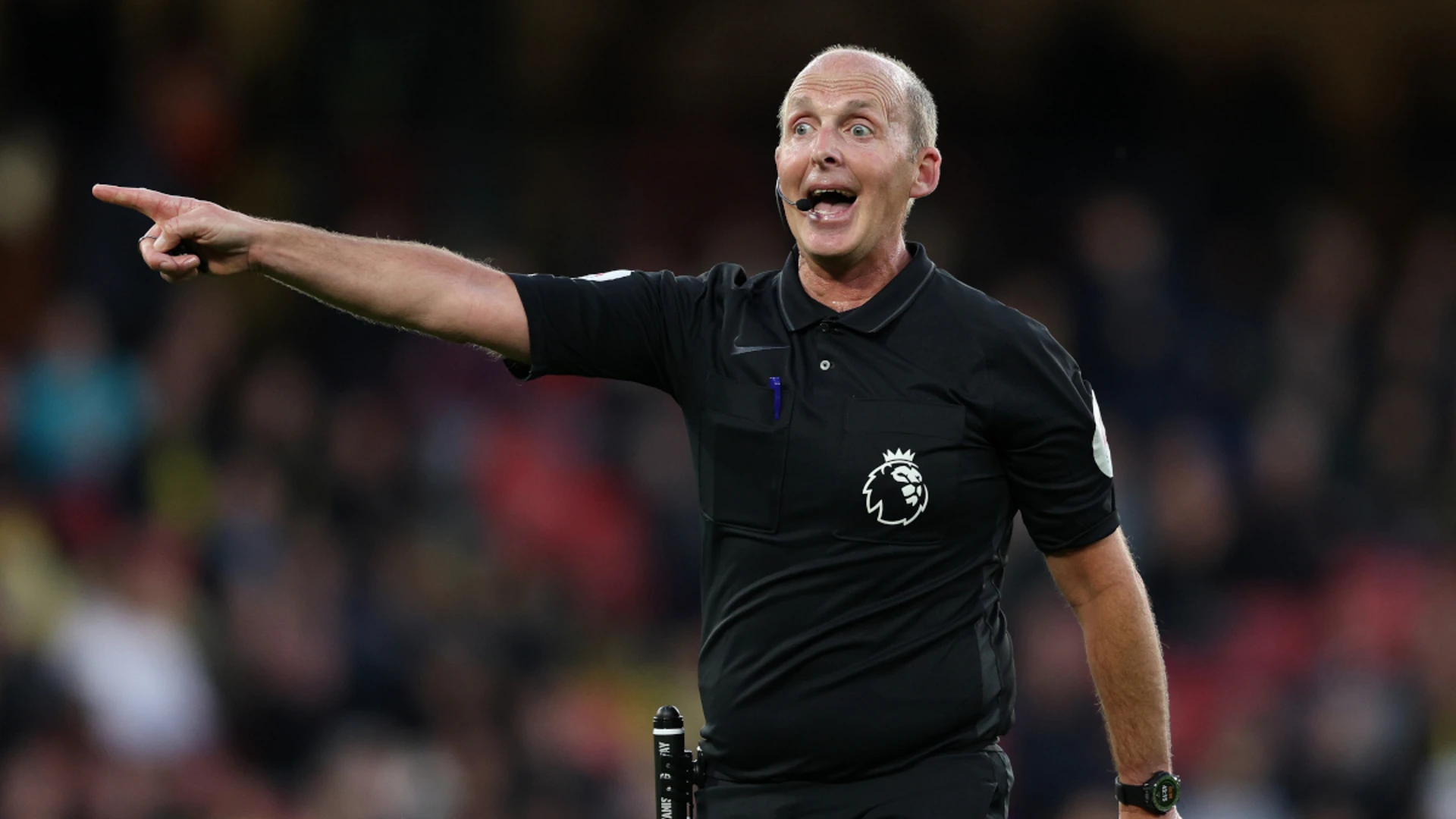 Referee Dean quits Premier League role | SuperSport