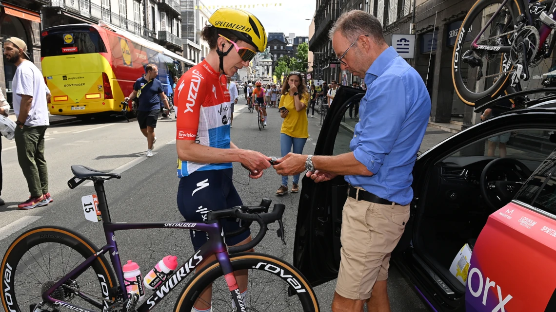 Team boss suspended from women's Tour after Vollering penalty | SuperSport