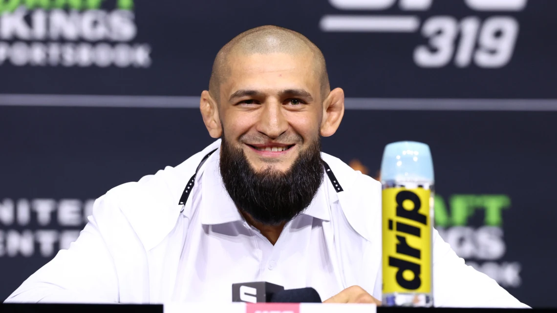 Chimaev aims to dethrone du Plessis at UFC 319 | SuperSport