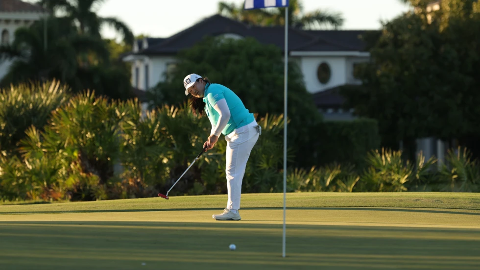 Angel Yin leads CME Group Tour Championship; Nelly Korda lurking ...