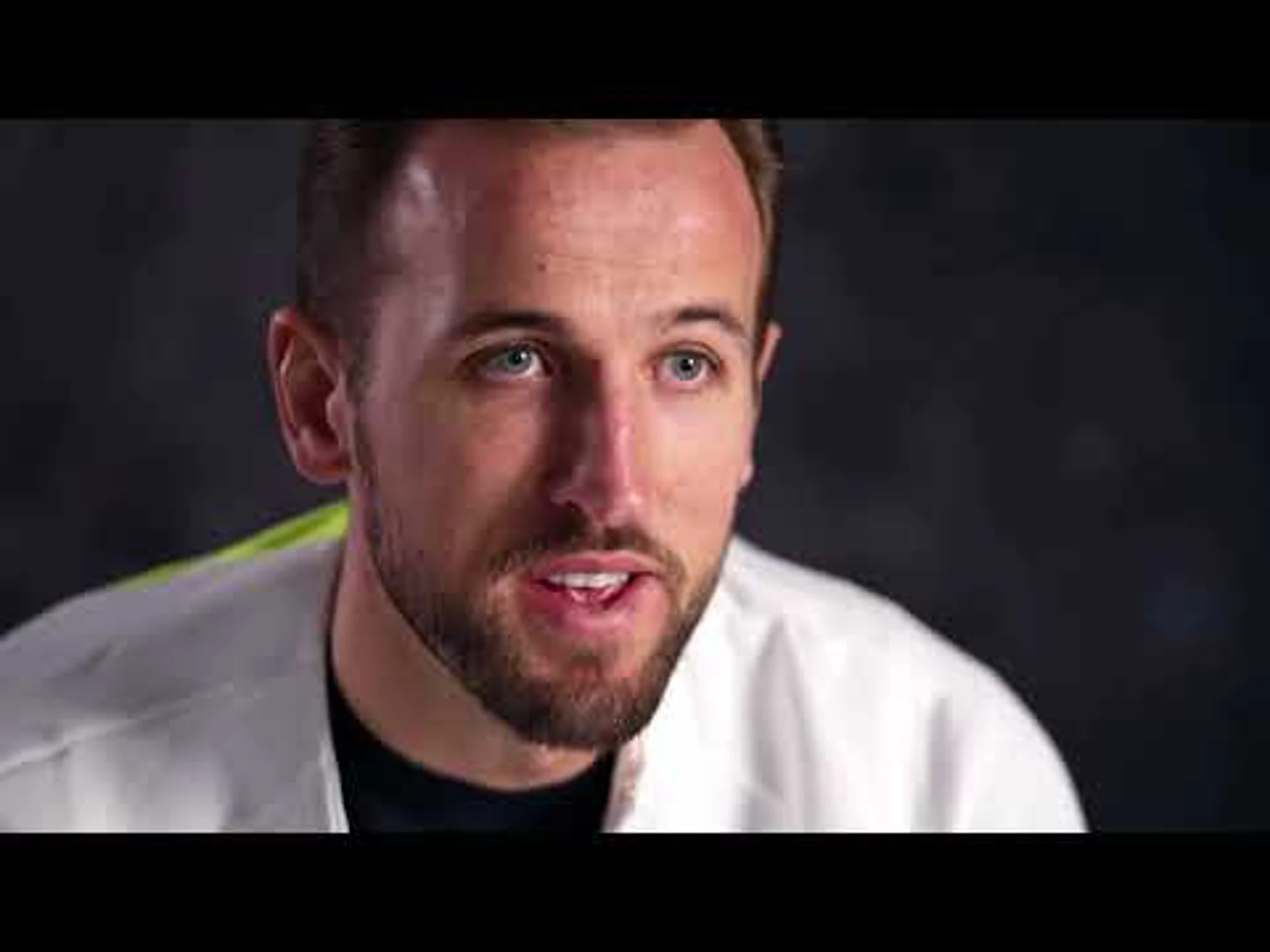 Fan Mail | Emotional scenes as Harry Kane goes back to school! | SuperSport
