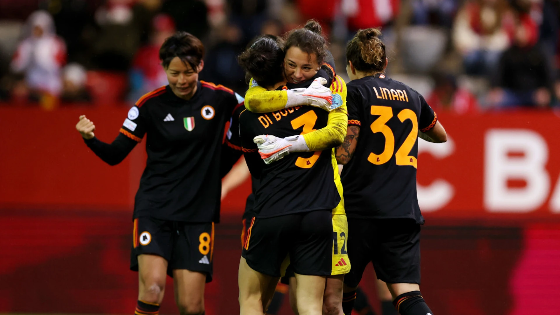 Roma earn dramatic draw at Bayern as Haecken win in Paris | SuperSport