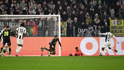 Mbangula gives Juve advantage over PSV in Champions League playoffs ...