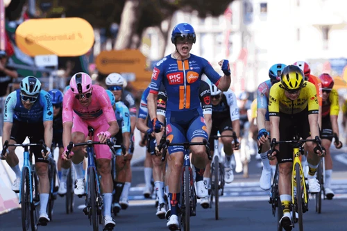 Giro d'Italia | Stage 4 Highlights | SuperSport
