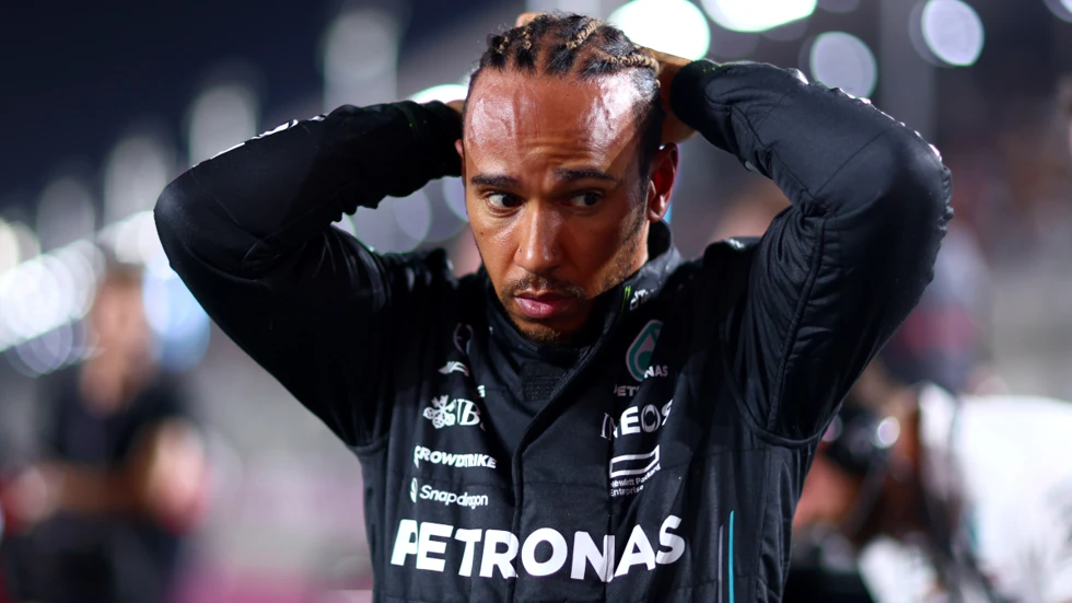 Hamilton bids farewell to Mercedes as Ferrari vie for title | SuperSport