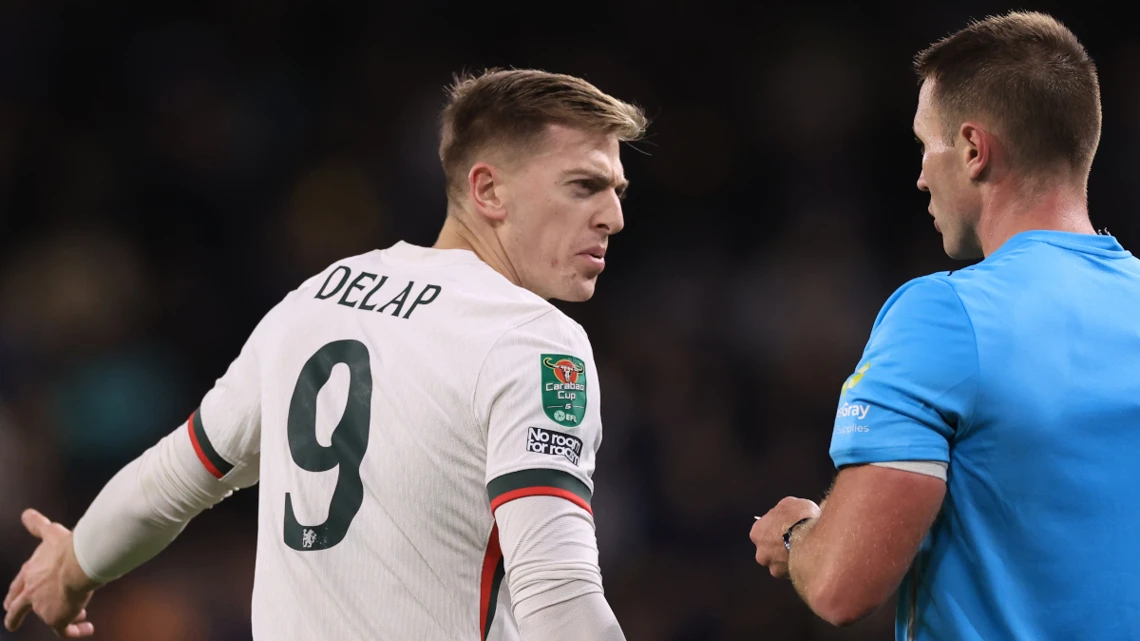 Chelsea's Maresca fumes over 'stupid, embarrassing' Delap red card ...