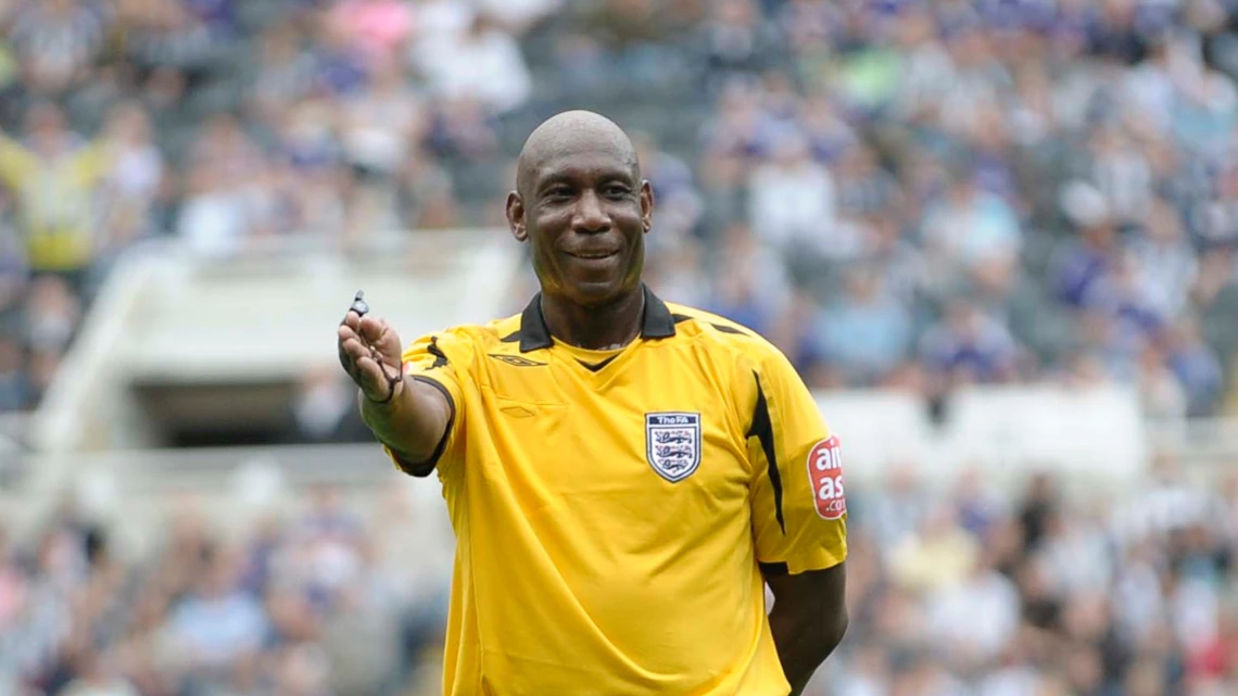 Premier League's first Black referee Rennie dies aged 65 | SuperSport